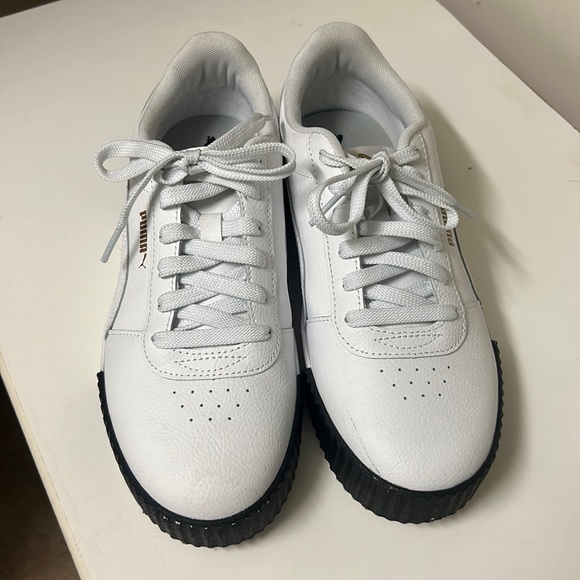 Puma | Shoes | Puma Black And White Soft Foam Sneakers | Poshmark